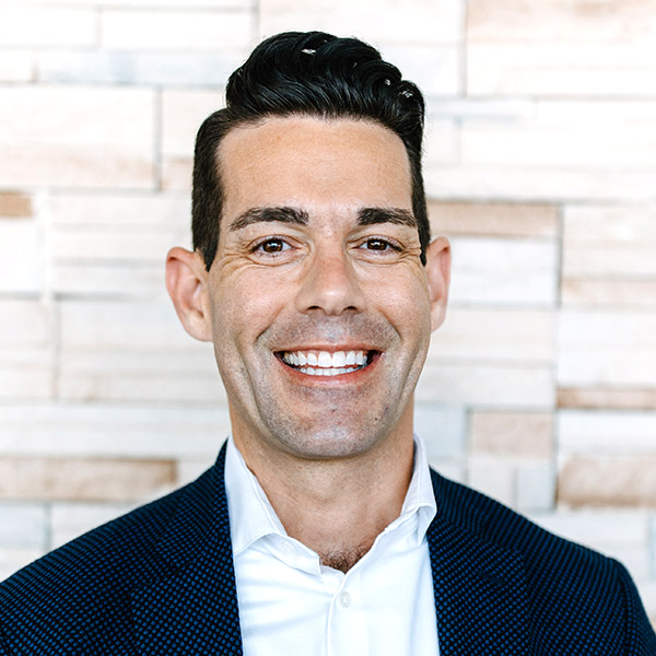 Who We Are – Your Move Collective